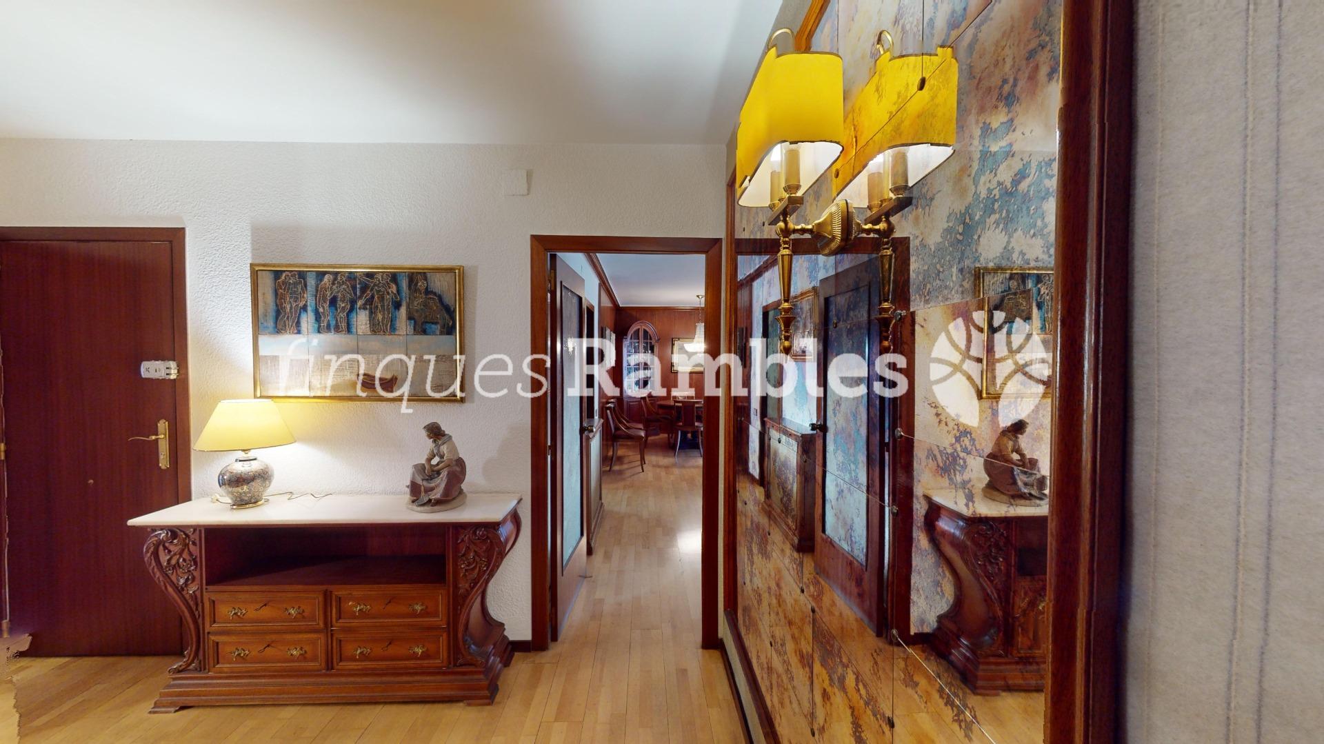 Piso - Igualada (Poble Sec) - Finques Rambles